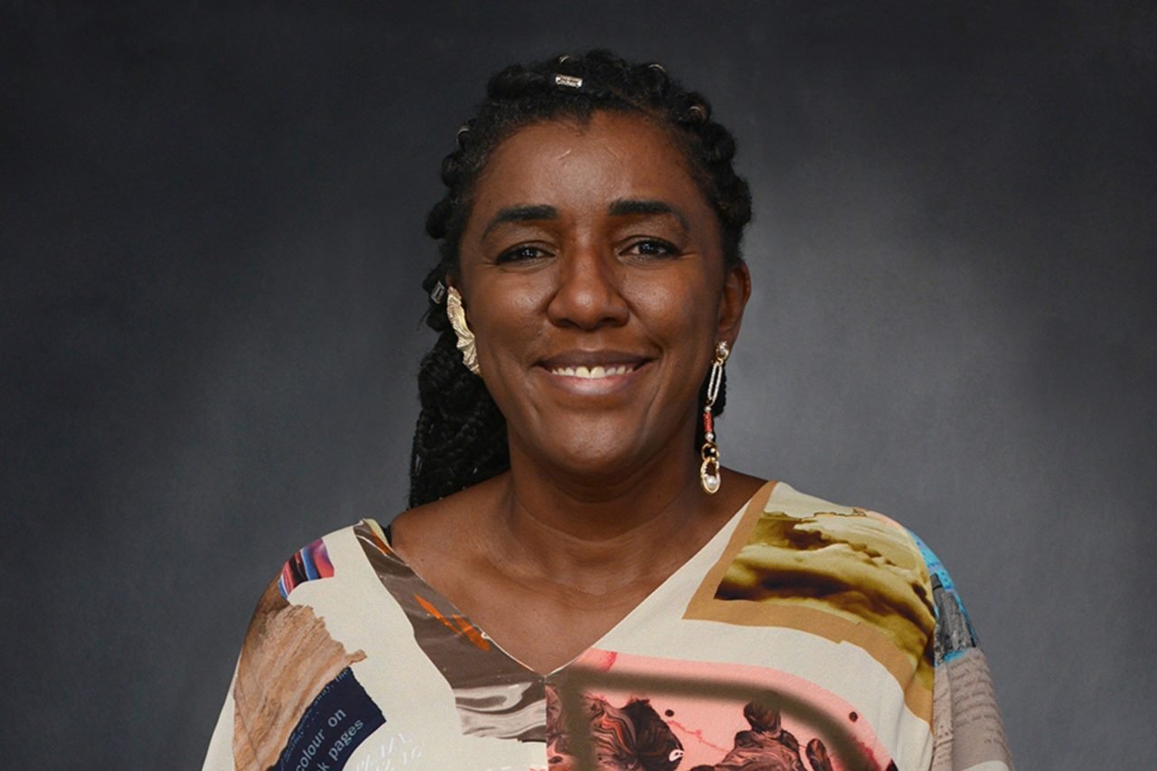 “MEU CAMINHO ATÉ A CADEIRA NÚMERO 1” CONTA A HISTÒRIA DE VIDA DE RACHEL ...