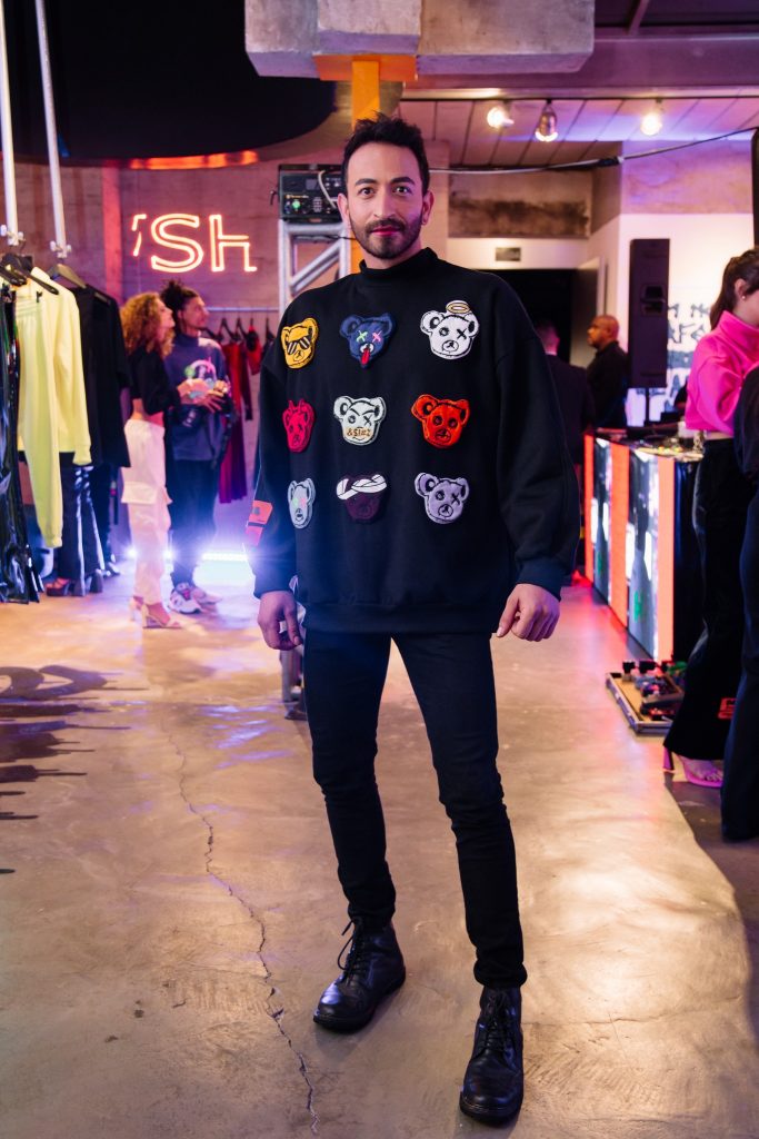 GALERA ESTILOSA CELEBRA A NOVA COLEÇÃO DA MARCA DE STREETWEAR GLOWSHINE ...