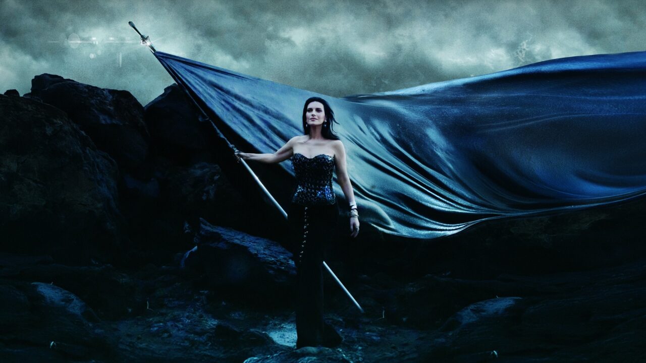 LAURA PAUSINI LANÇA QUATRO VERSÕES DO HIT ITALIANO “LA MIA STORIA TRA ...